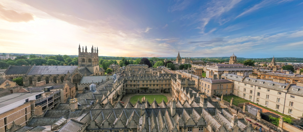 University of Oxford 360 Virtual Tour - Circus